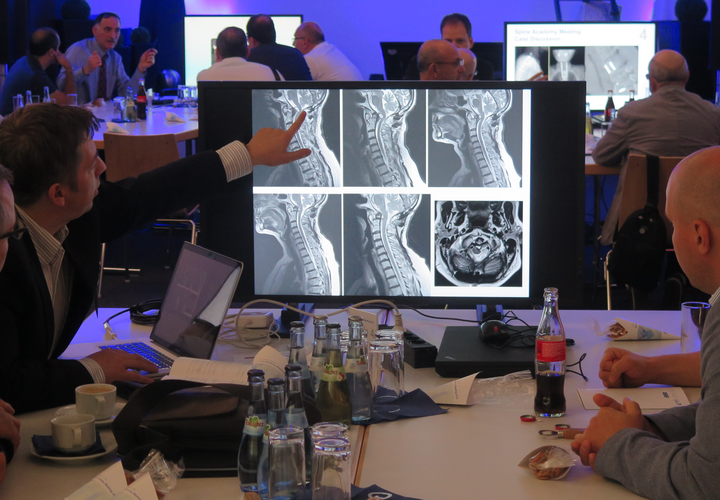 uCentum™ – Thorakolumbosakrales Stab-Schrauben-System